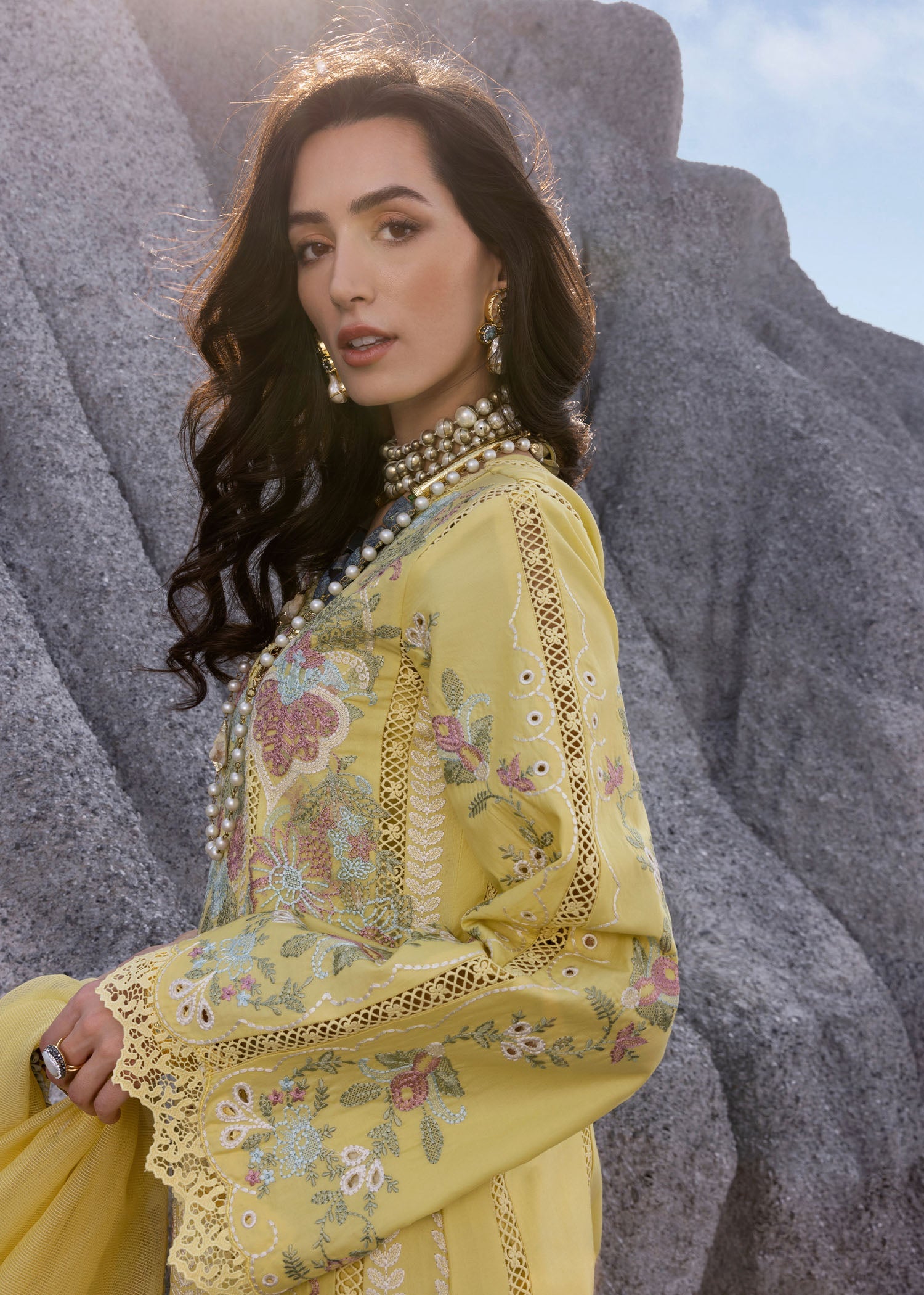 Saira*Shakira Lawn'25 DILARA-B – Tradition Stores