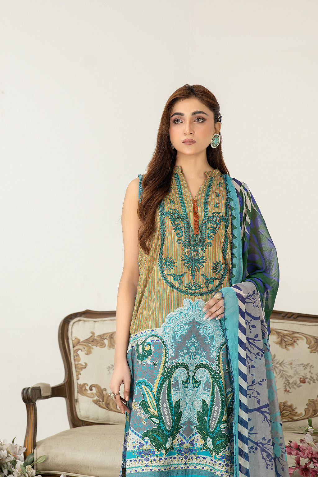 Johra Zarim Emb Lawn`23 JH#172 – Tradition Stores