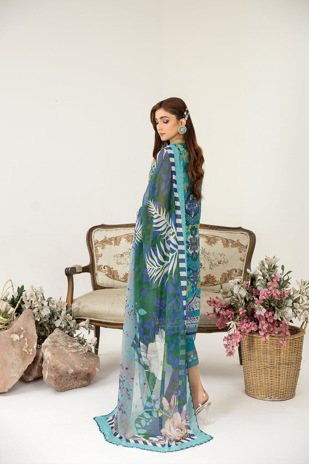 Johra Zarim Emb Lawn`23 JH#172 – Tradition Stores