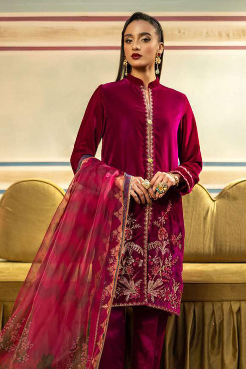 Maria B – Tradition Stores