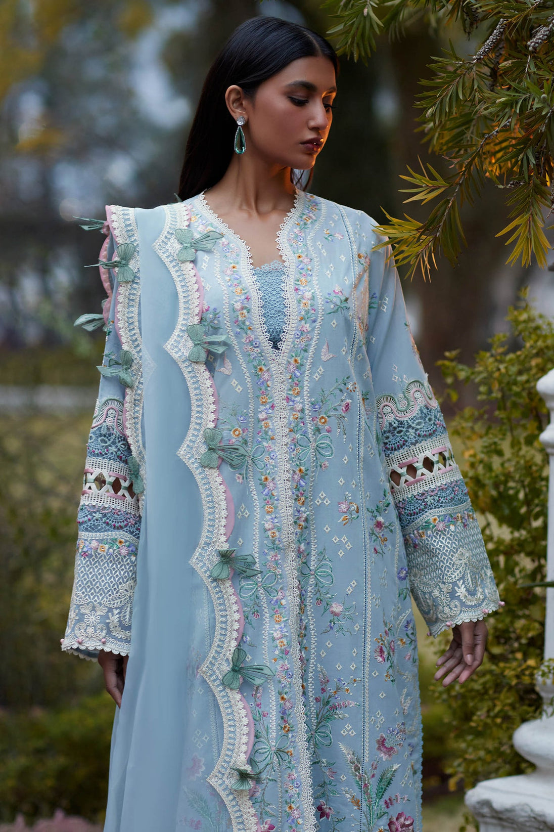 Elan Lawn`24 MIRZETA (EL24-11 A) – Tradition Stores